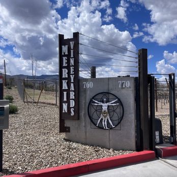 MERKIN VINEYARDS TASTING ROOM & OSTERIA - Updated September 2024 - 725 ...