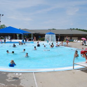 HOLIDAY AQUATIC CENTER - Updated December 2024 - 1701 Railroad Ave ...