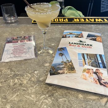 LANDSHARK BAR & GRILL - Updated June 2024 - 64 Photos & 46 Reviews ...
