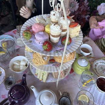 ENGLISH ROSE TEA ROOM - Updated November 2024 - 1078 Photos & 490 ...