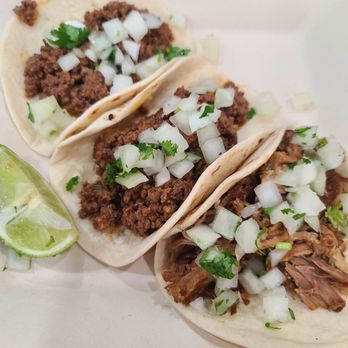 TACO HAVEN - Updated August 2024 - 60 Photos & 36 Reviews - 10410 Taft ...
