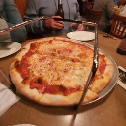 SQUAN TAVERN - Updated December 2025 - 93 Photos & 198 Reviews - 15 ...