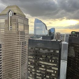 MAJOR TOM - Updated November 2025 - 204 Photos & 79 Reviews - 700 2 ...