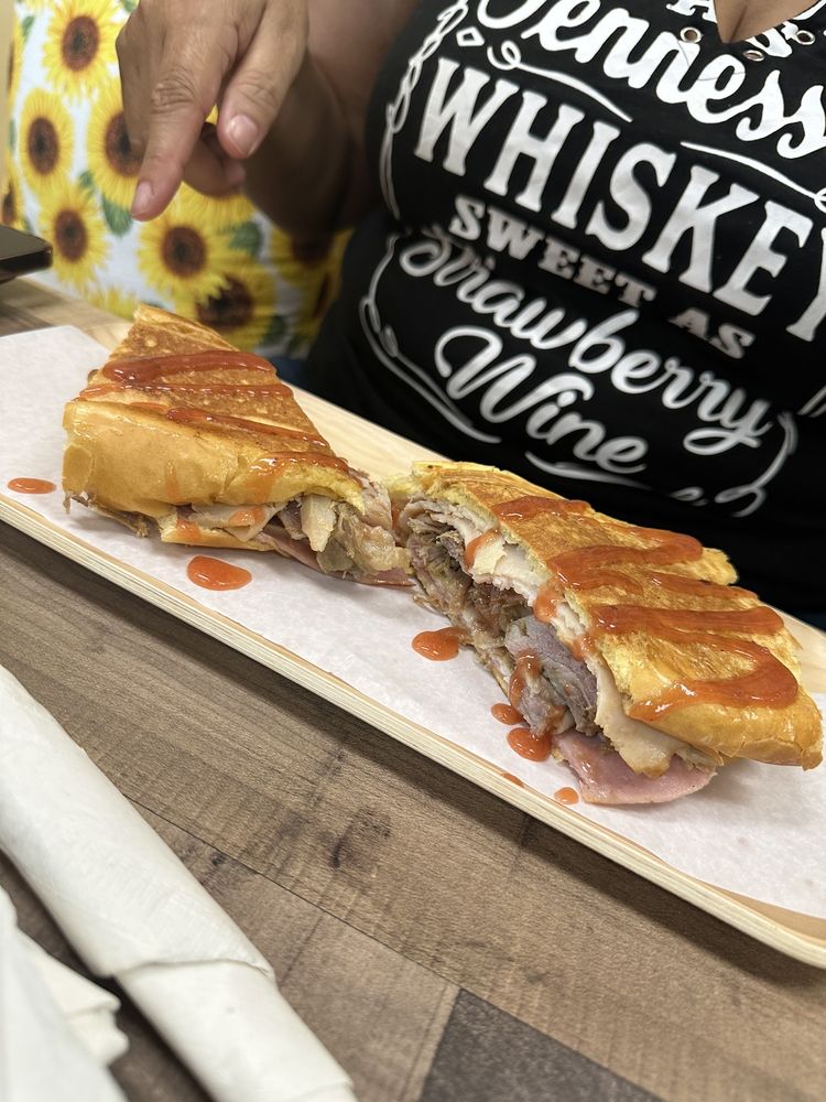 MIMA’S CUBAN CAFE - A TASTE OF MIAMI - 21 Photos - 200 Vfw Dr, Rockland ...