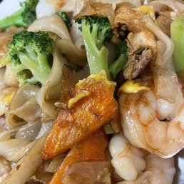 VIENTIAN CAFE - Updated March 2026 - 1820 Photos & 1266 Reviews - 3801 ...