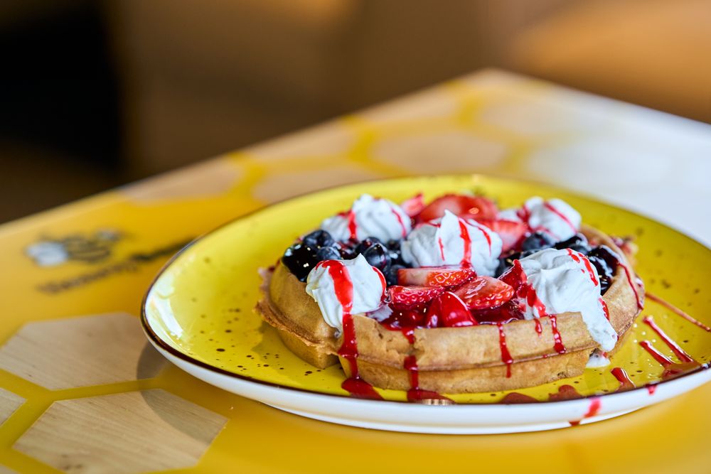 HONEY BEES BREAKFAST LUNCH - Updated December 2025 - 69 Photos & 22 ...