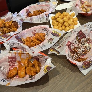 BOMBSHELLS RESTAURANT & BAR - Updated April 2025 - 153 Photos & 197 ...