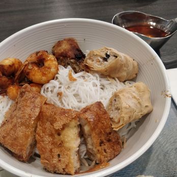 COM TAM KIEU - Updated August 2024 - 1117 Photos & 373 Reviews - 633 S ...