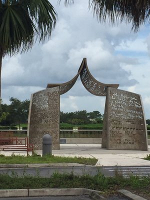 FRUITVILLE LIBRARY - Updated December 2025 - 100 Apex Rd, Sarasota ...