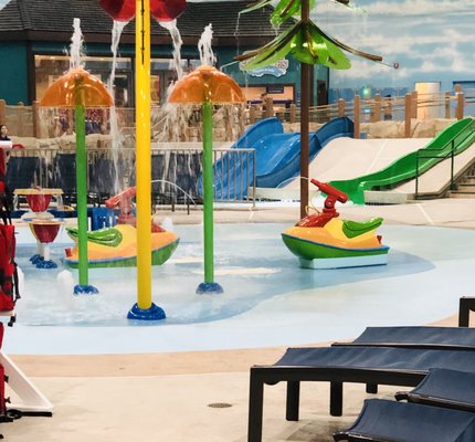 GREAT WOLF LODGE - Updated July 2025 - 414 Photos & 453 Reviews - 1700 ...
