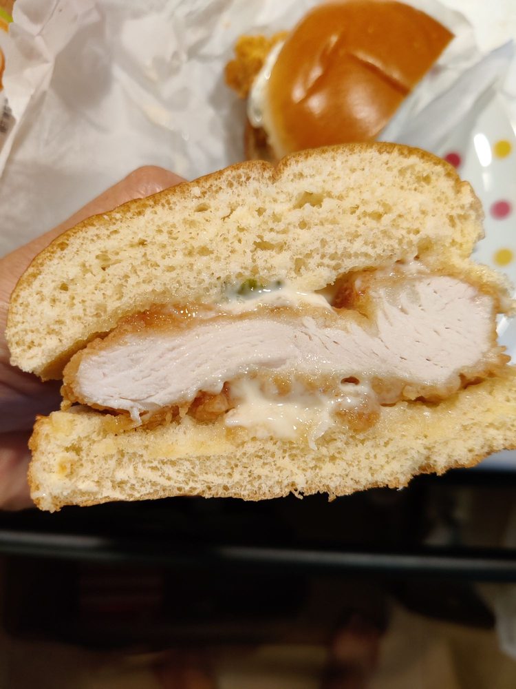 KFC - Updated July 2025 - 112 Photos & 71 Reviews - 11 Kainehe St ...