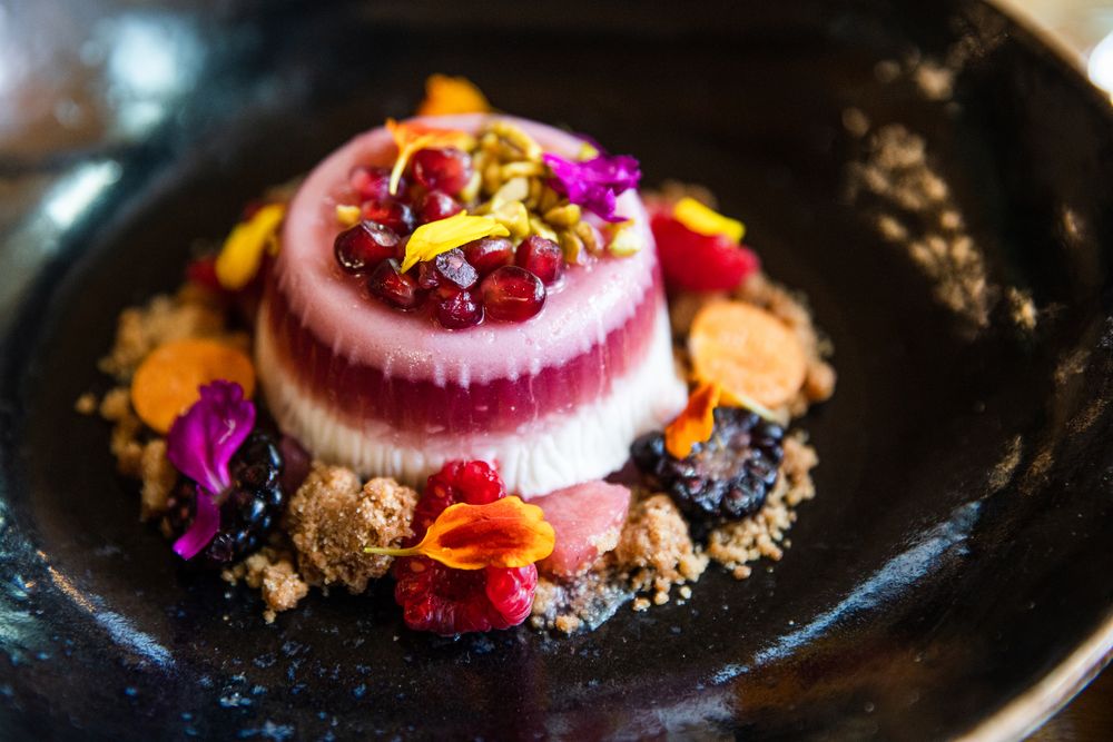 TRAVELER’S TABLE - 5136 Photos & 1742 Reviews - 520 Westheimer Rd ...