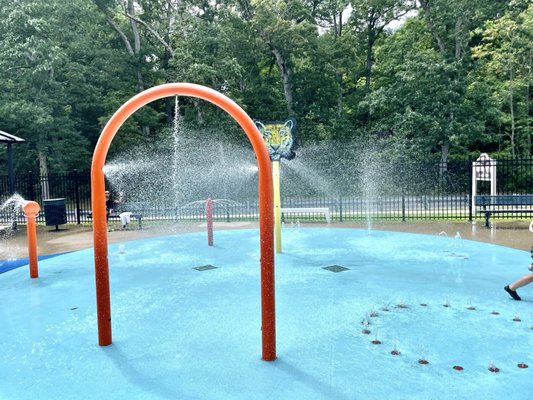 SPLASH PAD - Updated May 2026 - 19 Photos - 25 Mayor Aitken Dr ...