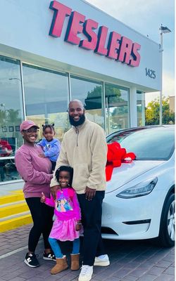 CALIFORNIA BEEMERS TESLERS - Updated January 2026 - 828 Photos & 1410 ...