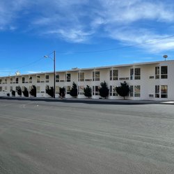 LAKE HUGHES RECOVERY - 38 Photos & 12 Reviews - 49713 Gorman Post Rd ...