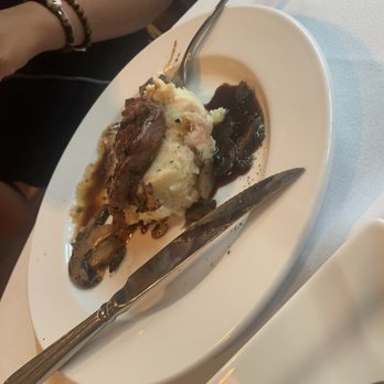 YE OLDE COLLEGE INN - Updated January 2025 - 355 Photos & 279 Reviews ...