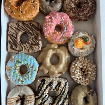 UFFDA DONUTS - Updated August 2025 - 73 Photos & 49 Reviews - 13716 ...