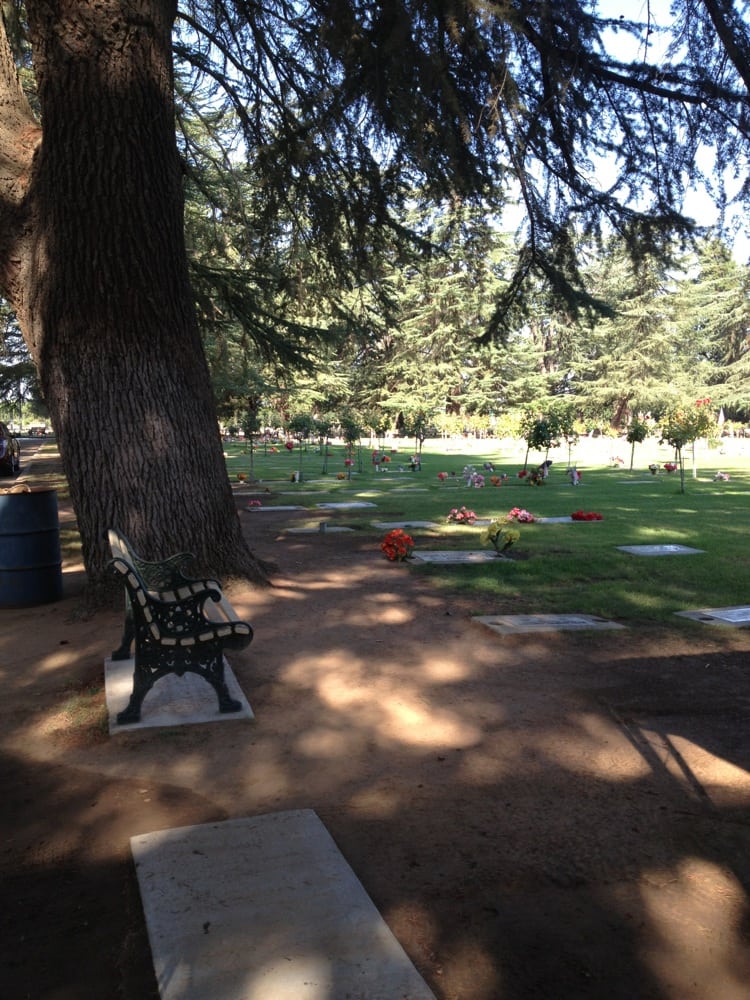 SANGER CEMETERY - Updated September 2025 - 568 S Rainbow Ave, Sanger ...