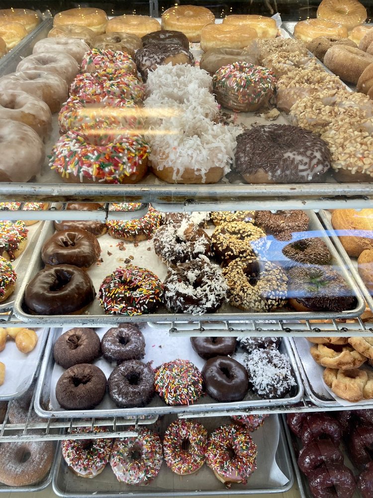 HAPPY DONUT - Updated October 2025 - 116 Photos & 205 Reviews - 940 San ...