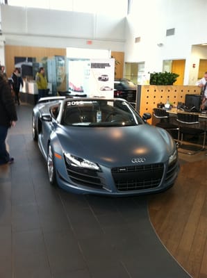 HOFFMAN AUDI OF EAST HARTFORD - Updated December 2025 - 15 Photos & 83 ...
