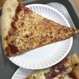 FAMOUS ORIGINAL RAY’S PIZZA - 231 Photos & 433 Reviews - 736 7th Ave ...
