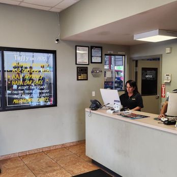 TUFFY TIRE & AUTO HIGHWAY 50 CLERMONT - Updated December 2025 - 117 ...