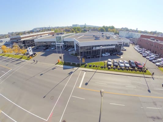 BMW MONTRÉAL CENTRE - Updated January 2026 - 17 Reviews - 4090 Rue Jean ...