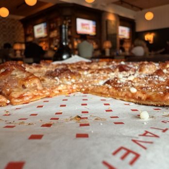 ZARELLA PIZZERIA & TAVERNA - Updated November 2025 - 145 Reviews & 351 ...