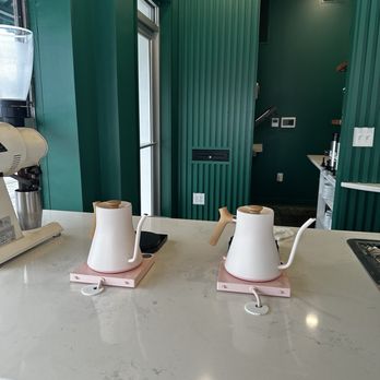 TRELLIS COFFEE BAR - Updated October 2024 - 137 Photos & 40 Reviews ...