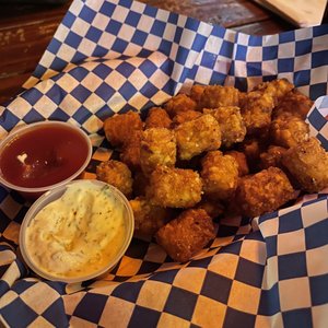 THE VERN - 34 Photos & 28 Reviews - Dive Bars - 2622 SE Belmont St ...
