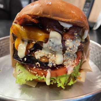 A+ BURGER - 850 Photos & 843 Reviews - 6228 Telegraph Ave, Oakland ...