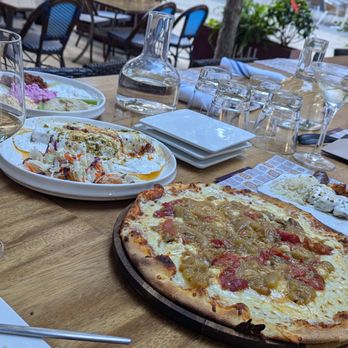 LUMI RESTAURANT - Updated December 2024 - 189 Photos & 69 Reviews - 921 ...