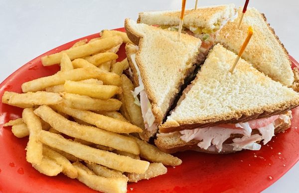 DOLLY’S DINER - Updated May 2026 - 282 Photos & 287 Reviews - 909 ...
