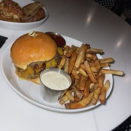 PUTTERY - Updated December 2025 - 113 Photos & 71 Reviews - 612 W 47th ...