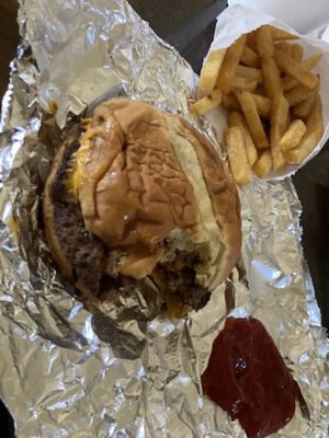 SPORT BURGER - Updated January 2026 - 29 Photos & 82 Reviews - 134 N ...