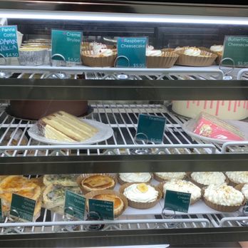 DELISH BAKERY - Updated December 2025 - 47 Photos & 40 Reviews - 543 ...