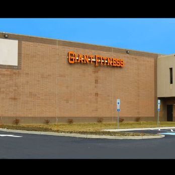 GIANT FITNESS - Updated May 2025 - 16 Reviews - 120 Britton Pl ...