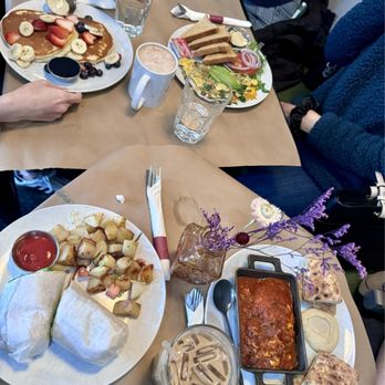 EFFY’S CAFE - Updated October 2025 - 165 Photos & 92 Reviews - 1688 ...