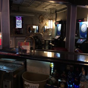 SIDEKICKS SALOON - 10 Photos & 14 Reviews - 3707 Main St, Kansas City ...