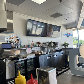 SEXTON’S BURGER BAR - Updated December 2024 - 112 Photos & 56 Reviews ...