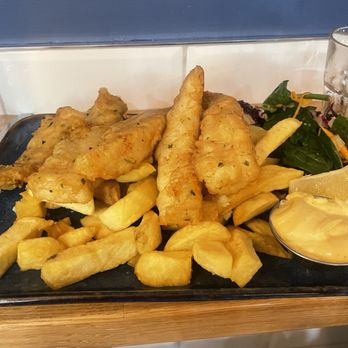 THE FISH BOX - Updated May 2025 - 84 Photos & 114 Reviews - Upper Green ...