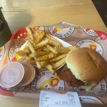 DAVE’S HOT CHICKEN - Updated October 2025 - 190 Photos & 72 Reviews ...