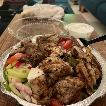 GYRO CORNER - Updated November 2024 - 201 Photos & 313 Reviews - 32-69 ...