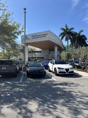 CHRISTINE E. LYNN WOMEN’S HEALTH & WELLNESS INSTITUTE - Updated ...