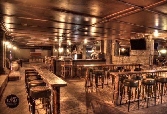 GROWLER’S TAVERN - Updated July 2024 - 23 Photos & 24 Reviews - 21 N ...