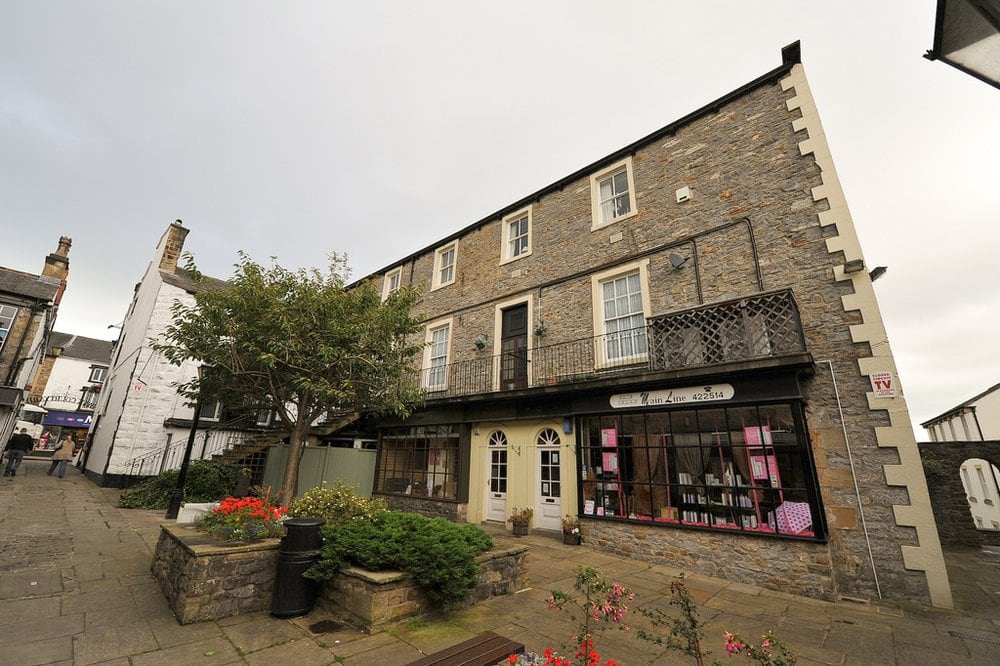 MAIN LINE - 6 Swan Courtyard, Clitheroe, Lancashire, United Kingdom ...