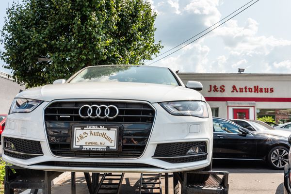 J & S AUTOHAUS - Updated October 2025 - 71 Photos & 109 Reviews - 1723 ...