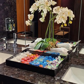 ASCENT LOUNGE - Updated October 2024 - 267 Photos & 148 Reviews - 10 ...