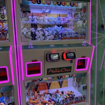 ATOMIC CLAW - Updated August 2025 - 43 Photos & 21 Reviews - 245 107th Ave, Treasure Island ...