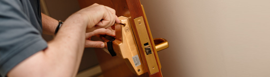 BOB’S LOCKSMITHING - Updated July 2025 - 11 Photos - Cedar Rapids, Iowa ...